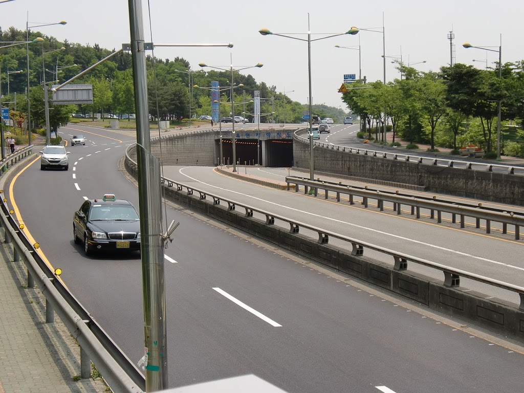 Produksi Plate Gorong-Gorong, Jembatan, Pembatas Jalan - Mega Tower